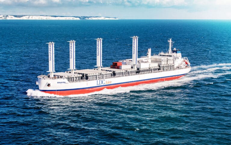 Rigid Sails Technologies for vessels | bound4blue